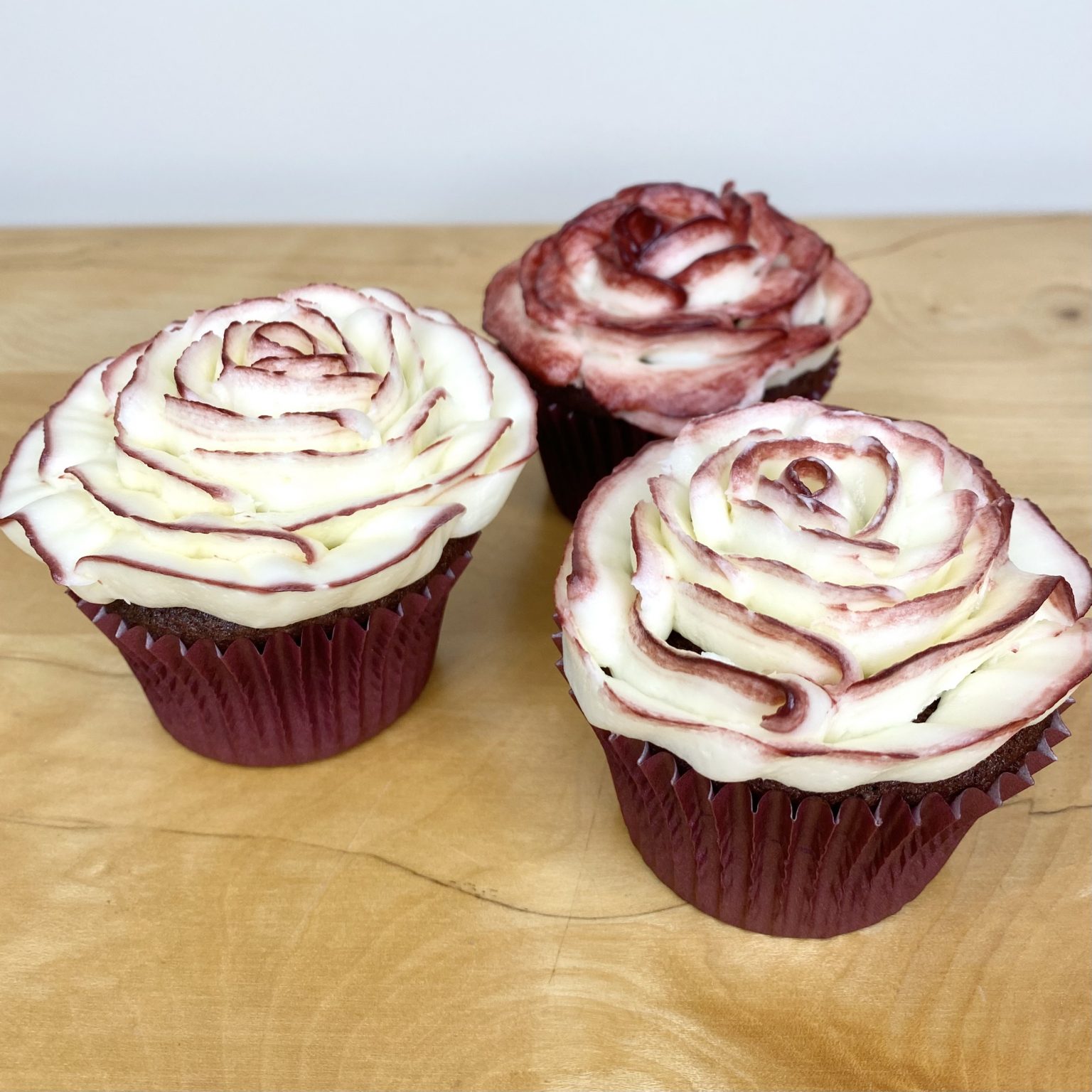 ‘Maroon’ Cupcakes – Gemma At Home